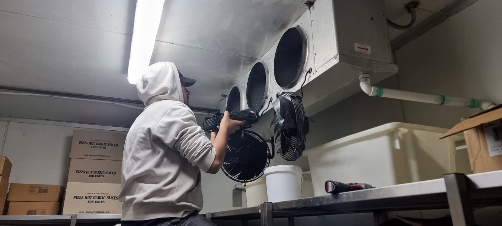 Fridge Regas Freezer Regas. Cold Room Regas